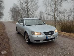 Хендай Соната 2008 в Ионишкис, объемом двигателя 2.00 л и пробегом 300 тыс. км за 1499 €, фото 3 на AUTOMOTO.COM.LV