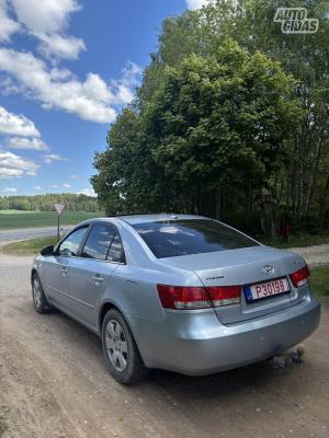 Hyundai Sonata 2008 Joniškis, ar dzinēja tilpumu 2.40 L un nobraukumu 323 tūkst. km par 850 €, foto 5 vietnē AUTOMOTO.COM.LV
