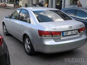 Hyundai Sonata 2008 in Riga, with an engine capacity of 2.40 L and mileage of 265 thousand km for 1250 €, photo 5 on AUTOMOTO.COM.LV