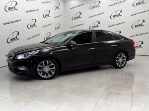 Hyundai Sonata 2016 in Vilnius, with an engine capacity of 1.69 L and mileage of 220 thousand km for 7990 €, photo  on AUTOMOTO.COM.LV