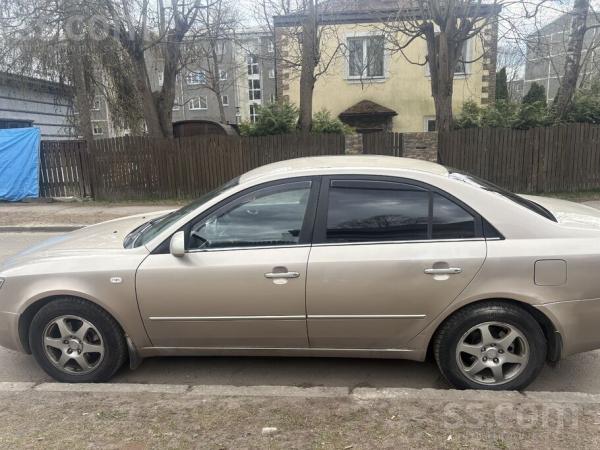 Dzeltens Hyundai Sonata 2007 Rīga, ar dzinēja tilpumu 2.00 L un nobraukumu 327 tūkst. km par 1100 €, foto 2 vietnē AUTOMOTO.COM.LV