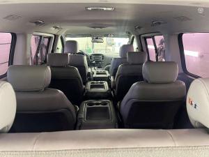 Melns Hyundai Starex 2020 Viļņa, ar dzinēja tilpumu 2.50 L un nobraukumu 180 tūkst. km par 16698 €, foto 27 vietnē AUTOMOTO.COM.LV