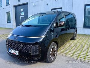 Черный Хендай Staria 2021 в Таллин, объемом двигателя 2.20 л и пробегом 57 тыс. км за 36990 €, фото 3 на AUTOMOTO.COM.LV