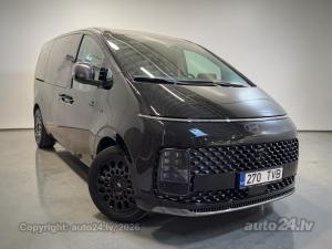 Black Hyundai Staria 2025 in Tallinn, with an engine capacity of 1.60 L and mileage of 24 thousand km for 53990 €, photo 4 on AUTOMOTO.COM.LV