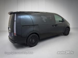 Black Hyundai Staria 2025 in Tallinn, with an engine capacity of 1.60 L and mileage of 24 thousand km for 53990 €, photo 6 on AUTOMOTO.COM.LV