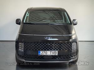 Black Hyundai Staria 2025 in Tallinn, with an engine capacity of 1.60 L and mileage of 24 thousand km for 53990 €, photo 10 on AUTOMOTO.COM.LV