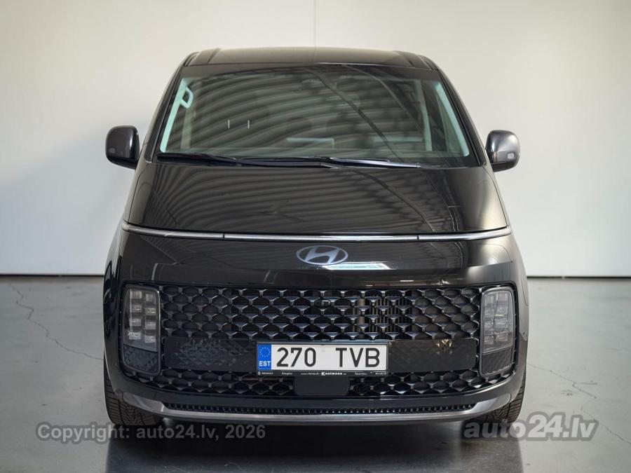 Black Hyundai Staria 2025 in Tallinn, with an engine capacity of 1.60 L and mileage of 24 thousand km for 53990 €, photo 10 on AUTOMOTO.COM.LV