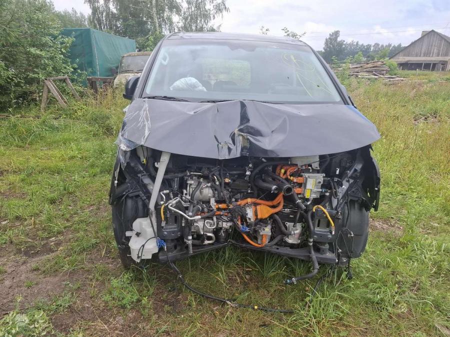 Zils Hyundai Staria 2025 Kauņa, ar dzinēja tilpumu 1.60 L un nobraukumu 29 tūkst. km par 16335 €, foto 3 vietnē AUTOMOTO.COM.LV
