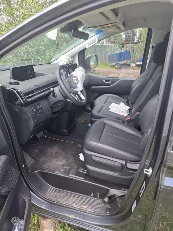 Zils Hyundai Staria 2025 Kauņa, ar dzinēja tilpumu 1.60 L un nobraukumu 29 tūkst. km par 16335 €, foto 8 vietnē AUTOMOTO.COM.LV