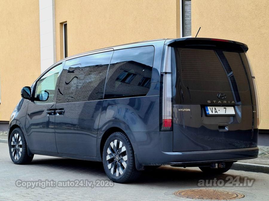 Pelēks Hyundai Staria 2021 Rīga, ar dzinēja tilpumu 2.20 L un nobraukumu 87 tūkst. km par 36500 €, foto 5 vietnē AUTOMOTO.COM.LV