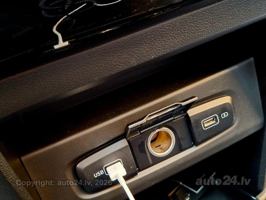 Pelēks Hyundai Staria 2021 Rīga, ar dzinēja tilpumu 2.20 L un nobraukumu 87 tūkst. km par 36500 €, foto 24 vietnē AUTOMOTO.COM.LV