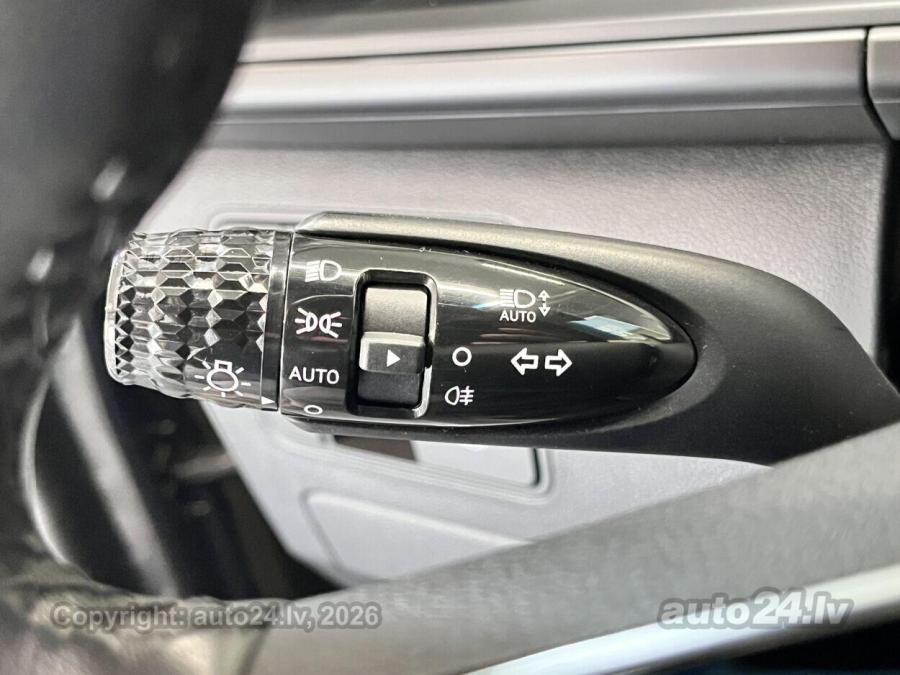 Pelēks Hyundai Staria 2023 Tallina, ar dzinēja tilpumu 2.20 L un nobraukumu 116 tūkst. km par 37900 €, foto 21 vietnē AUTOMOTO.COM.LV