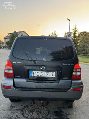 Black Hyundai Terracan 2004 in Salcininkai, with an engine capacity of 2.90 L and mileage of 3 thousand km for 1400 €, photo 6 on AUTOMOTO.COM.LV