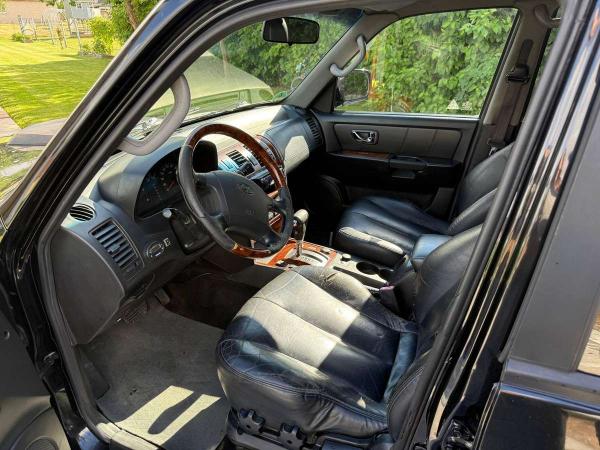 Melns Hyundai Terracan 2004 Viļņa, ar dzinēja tilpumu 2.90 L un nobraukumu 293 tūkst. km par 2690 €, foto 9 vietnē AUTOMOTO.COM.LV