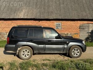 Melns Hyundai Terracan 2005 Ogre, ar dzinēja tilpumu 2.90 L un nobraukumu 307 tūkst. km par 2900 €, foto 5 vietnē AUTOMOTO.COM.LV