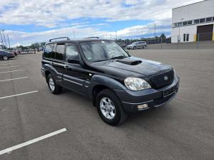 Black Hyundai Terracan 2005 in Marijampole, with an engine capacity of 2.90 L and mileage of 290 thousand km for 3100 €, photo 4 on AUTOMOTO.COM.LV