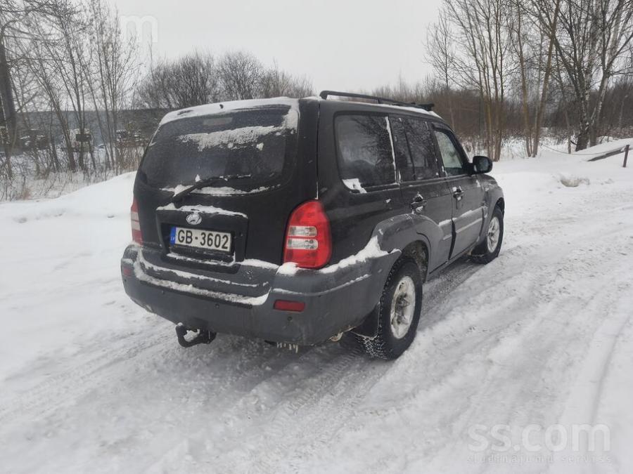 Melns Hyundai Terracan 2006 Rēzekne, ar dzinēja tilpumu 2.90 L un nobraukumu 249 tūkst. km par 3050 €, foto 6 vietnē AUTOMOTO.COM.LV