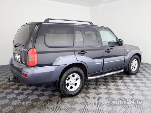 Melns Hyundai Terracan 2006 Tallina, ar dzinēja tilpumu 2.90 L un nobraukumu 177 tūkst. km par 2799 €, foto 3 vietnē AUTOMOTO.COM.LV