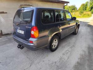 Blue Hyundai Terracan 2001 in Kretinga, with an engine capacity of 2.48 L and mileage of 250 thousand km for 1450 €, photo 5 on AUTOMOTO.COM.LV