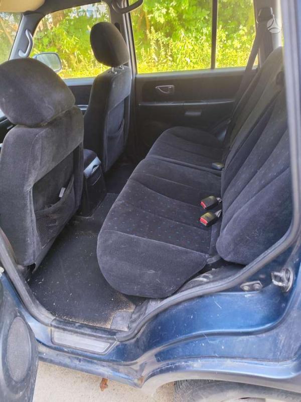 Zils Hyundai Terracan 2001 Kretinga, ar dzinēja tilpumu 2.48 L un nobraukumu 250 tūkst. km par 1450 €, foto 9 vietnē AUTOMOTO.COM.LV