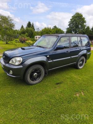 Blue Hyundai Terracan 2002 in Dobele, with an engine capacity of 2.90 L and mileage of 237 thousand km for 1800 €, photo  on AUTOMOTO.COM.LV