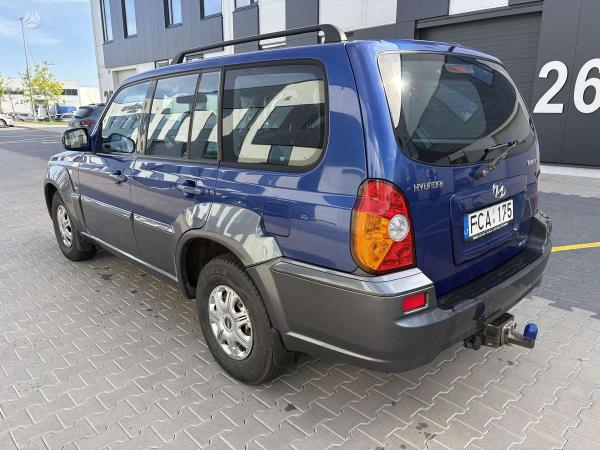 Zils Hyundai Terracan 2002 Viļņa, ar dzinēja tilpumu 2.90 L un nobraukumu 201 tūkst. km par 2700 €, foto 7 vietnē AUTOMOTO.COM.LV