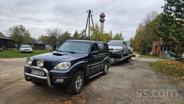 Blue Hyundai Terracan 2005 in Madona, with an engine capacity of 2.90 L and mileage of 0 thousand km for 1500 €, photo 1 on AUTOMOTO.COM.LV
