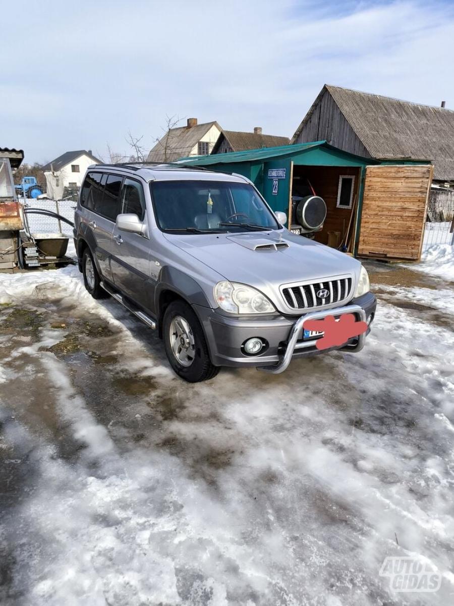 Hyundai Terracan 2002 Viļņa, ar dzinēja tilpumu 2.90 L un nobraukumu 249 tūkst. km par 2700 €, foto 5 vietnē AUTOMOTO.COM.LV
