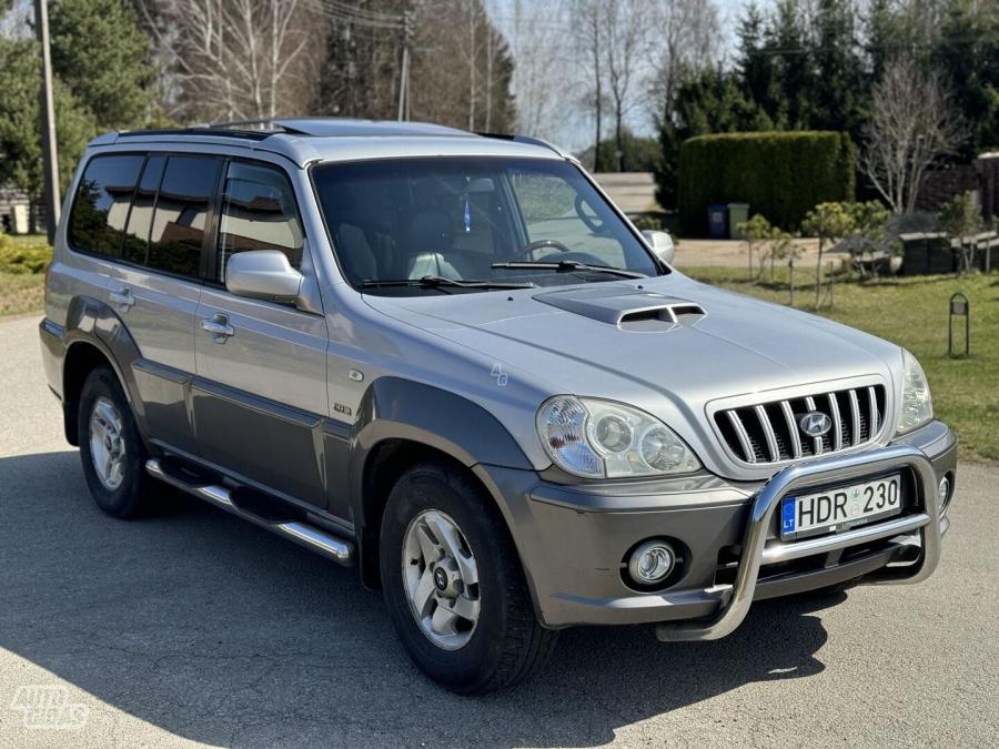Hyundai Terracan 2002 Viļņa, ar dzinēja tilpumu 3.00 L un nobraukumu 250 tūkst. km par 2200 €, foto 3 vietnē AUTOMOTO.COM.LV