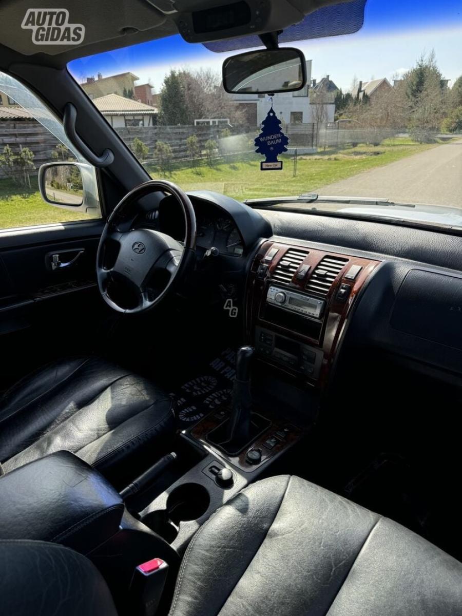 Hyundai Terracan 2002 Viļņa, ar dzinēja tilpumu 3.00 L un nobraukumu 250 tūkst. km par 2200 €, foto 7 vietnē AUTOMOTO.COM.LV