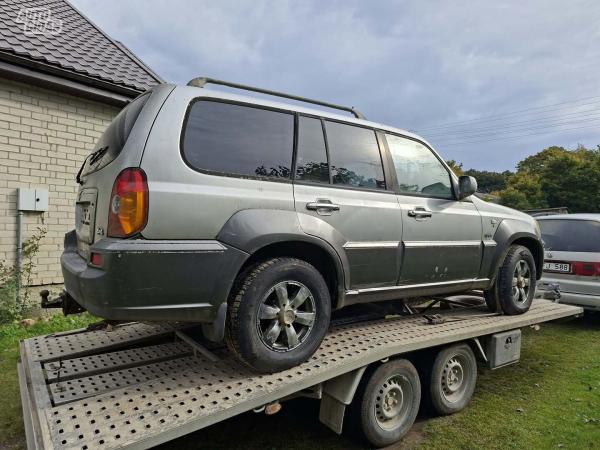 Hyundai Terracan 2004 Šilalė, ar dzinēja tilpumu 2.90 L un nobraukumu 300 tūkst. km par 850 €, foto 5 vietnē AUTOMOTO.COM.LV