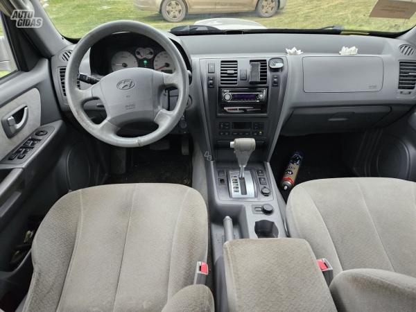 Hyundai Terracan 2006 Viļņa, ar dzinēja tilpumu 2.90 L un nobraukumu 188 tūkst. km par 2950 €, foto 9 vietnē AUTOMOTO.COM.LV