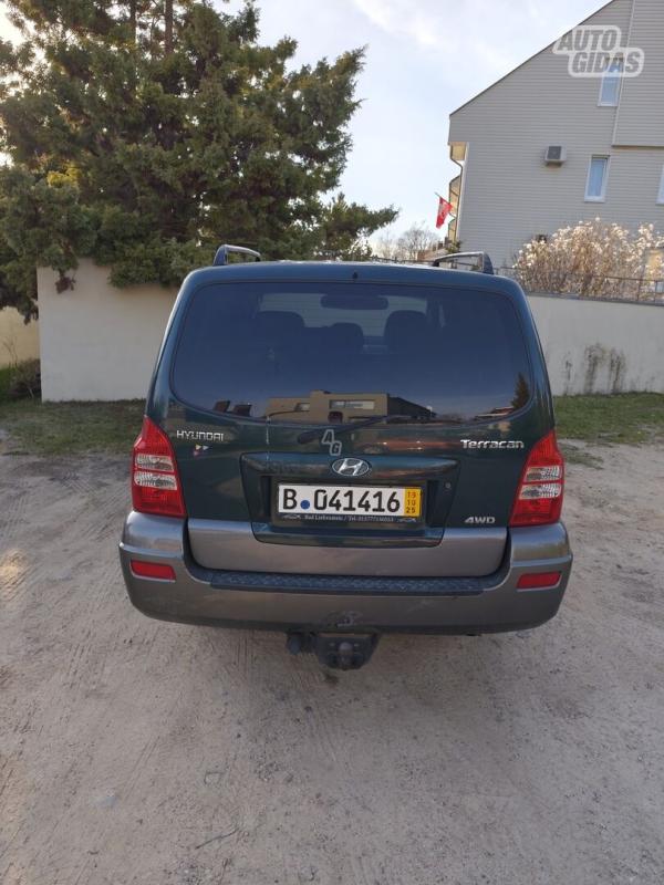 Hyundai Terracan 2006 in Vilnius, with an engine capacity of 2.90 L and mileage of 250 thousand km for 3500 €, photo 4 on AUTOMOTO.COM.LV