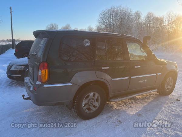Zaļš Hyundai Terracan 2003 Tallina, ar dzinēja tilpumu 3.50 L un nobraukumu 190 tūkst. km par 1999 €, foto 5 vietnē AUTOMOTO.COM.LV