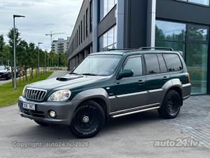 Zaļš Hyundai Terracan 2003 Tallina, ar dzinēja tilpumu 2.90 L un nobraukumu 315 tūkst. km par 2499 €, foto 4 vietnē AUTOMOTO.COM.LV