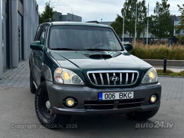 Zaļš Hyundai Terracan 2003 Tallina, ar dzinēja tilpumu 2.90 L un nobraukumu 315 tūkst. km par 2499 €, foto 5 vietnē AUTOMOTO.COM.LV