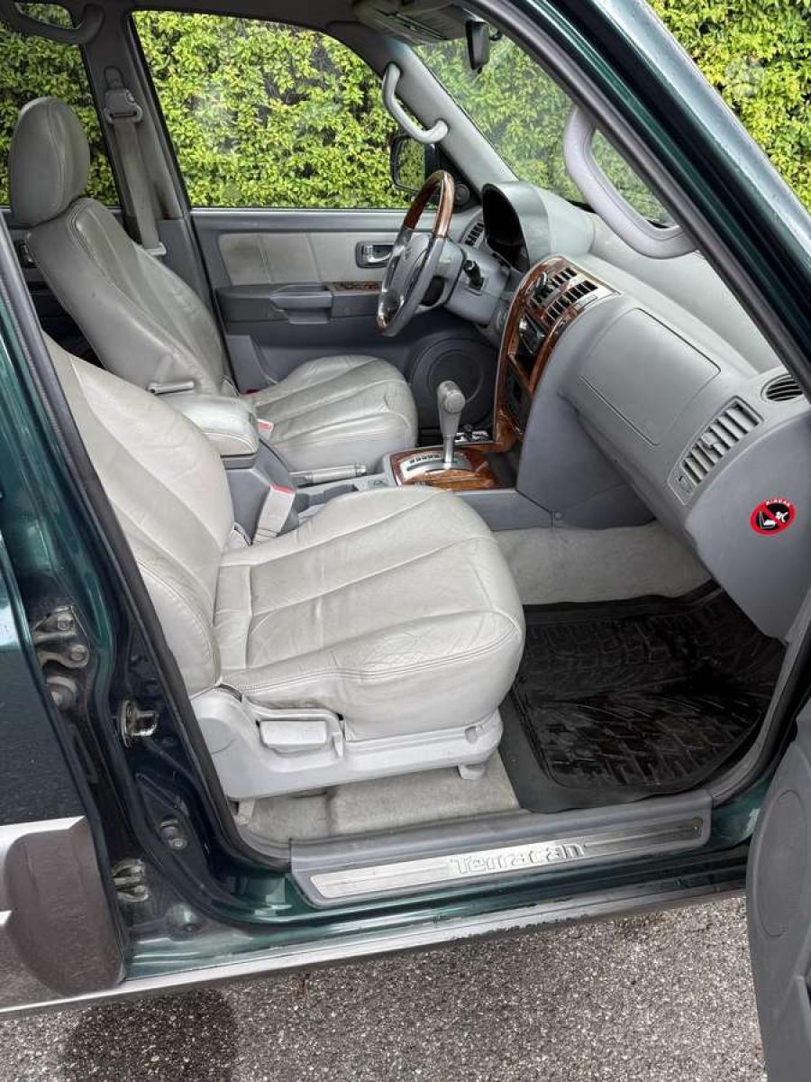 Zaļš Hyundai Terracan 2005 Klaipėda, ar dzinēja tilpumu 2.90 L un nobraukumu 270 tūkst. km par 2999 €, foto 3 vietnē AUTOMOTO.COM.LV