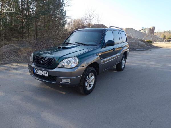 Zaļš Hyundai Terracan 2006 Prienai, ar dzinēja tilpumu 2.90 L un nobraukumu 311 tūkst. km par 2450 €, foto 1 vietnē AUTOMOTO.COM.LV