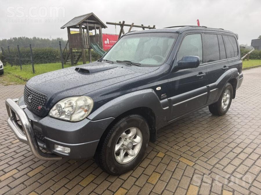 Zaļš Hyundai Terracan 2006 Talsi, ar dzinēja tilpumu 2.90 L un nobraukumu 366 tūkst. km par 2000 €, foto 1 vietnē AUTOMOTO.COM.LV