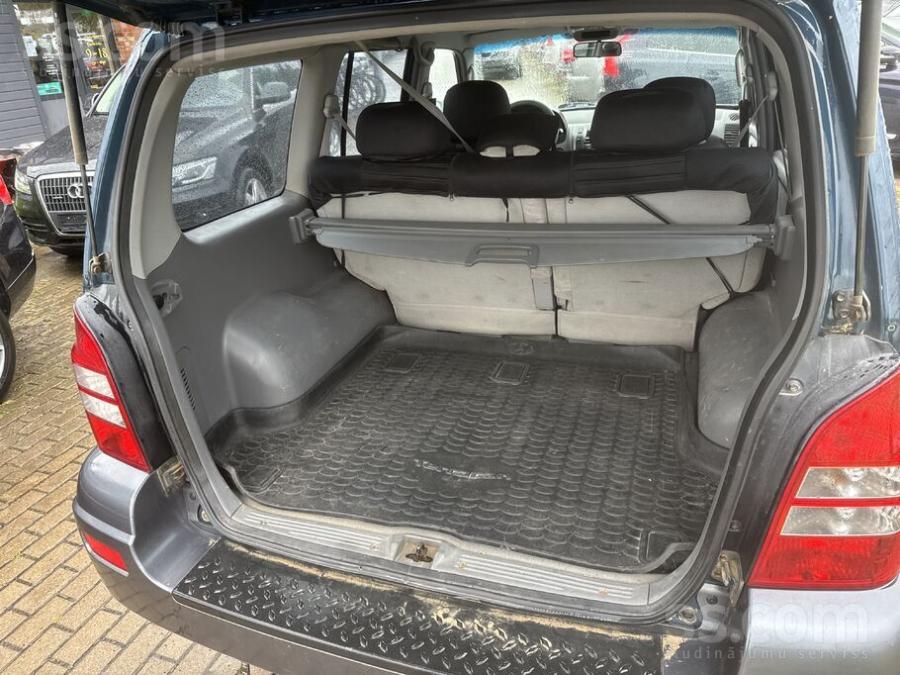 Zaļš Hyundai Terracan 2006 Talsi, ar dzinēja tilpumu 2.90 L un nobraukumu 366 tūkst. km par 2000 €, foto 10 vietnē AUTOMOTO.COM.LV