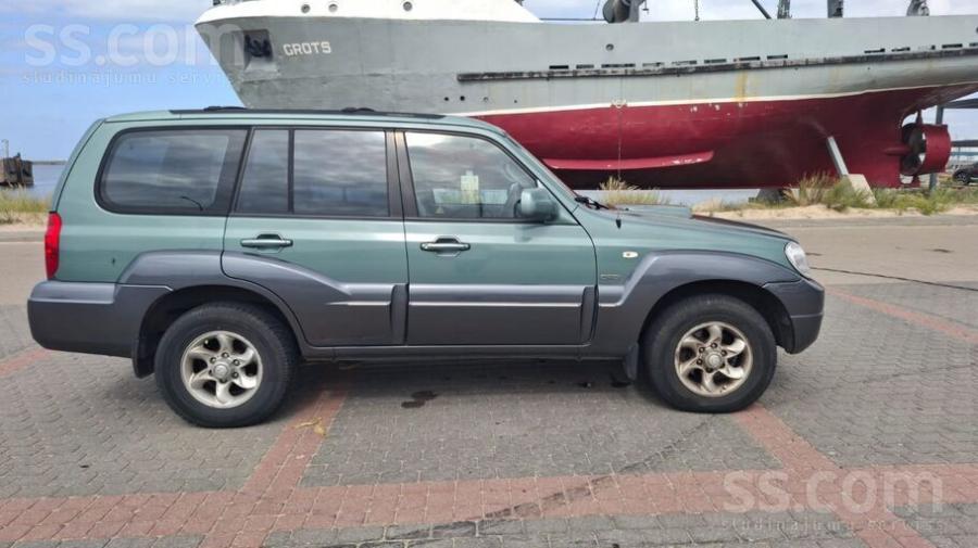 Zaļš Hyundai Terracan 2007 Ventspils, ar dzinēja tilpumu 2.90 L un nobraukumu 132 tūkst. km par 4450 €, foto 3 vietnē AUTOMOTO.COM.LV