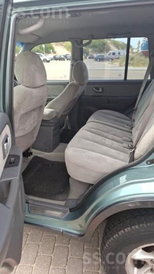 Zaļš Hyundai Terracan 2007 Ventspils, ar dzinēja tilpumu 2.90 L un nobraukumu 132 tūkst. km par 4450 €, foto 7 vietnē AUTOMOTO.COM.LV