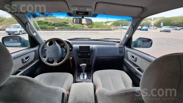 Green Hyundai Terracan 2007 in Ventspils, with an engine capacity of 2.90 L and mileage of 132 thousand km for 4450 €, photo 7 on AUTOMOTO.COM.LV