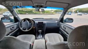 Zaļš Hyundai Terracan 2007 Ventspils, ar dzinēja tilpumu 2.90 L un nobraukumu 132 tūkst. km par 4450 €, foto 8 vietnē AUTOMOTO.COM.LV