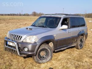 Серый Хендай Терракан 2003 в Екабпилс, объемом двигателя 2.90 л и пробегом 490 тыс. км за 990 €, фото  на AUTOMOTO.COM.LV