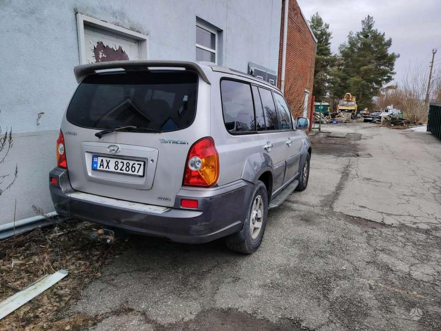 Серый Хендай Терракан 2003 в Ионава, объемом двигателя 2.90 л и пробегом 257 тыс. км за 1450 €, фото 3 на AUTOMOTO.COM.LV