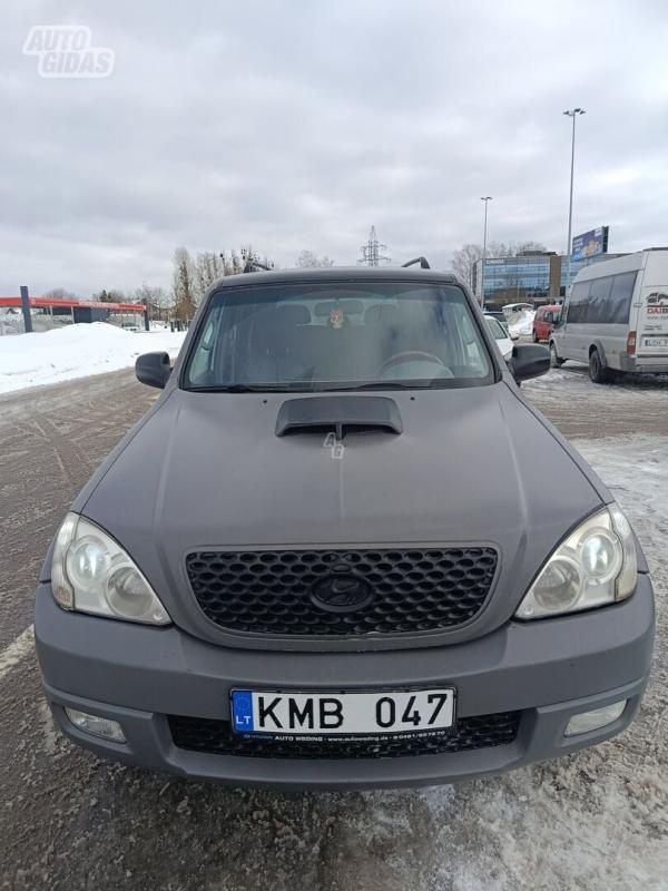 Grey Hyundai Terracan 2005 in Kaunas, with an engine capacity of 2.90 L and mileage of 343 thousand km for 4200 €, photo 2 on AUTOMOTO.COM.LV