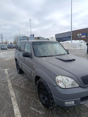 Grey Hyundai Terracan 2005 in Kaunas, with an engine capacity of 2.90 L and mileage of 343 thousand km for 4200 €, photo 5 on AUTOMOTO.COM.LV