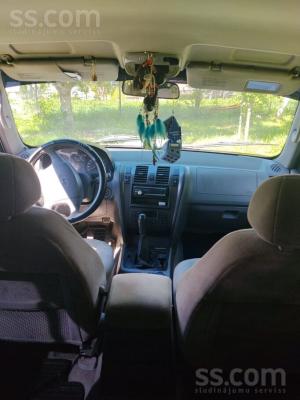 Pelēks Hyundai Terracan 2006 Rēzekne, ar dzinēja tilpumu 2.90 L un nobraukumu 365 tūkst. km par 1300 €, foto 7 vietnē AUTOMOTO.COM.LV