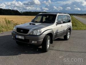 Grey Hyundai Terracan 2006 in Riga, with an engine capacity of 2.90 L and mileage of 156 thousand km for 3590 €, photo  on AUTOMOTO.COM.LV